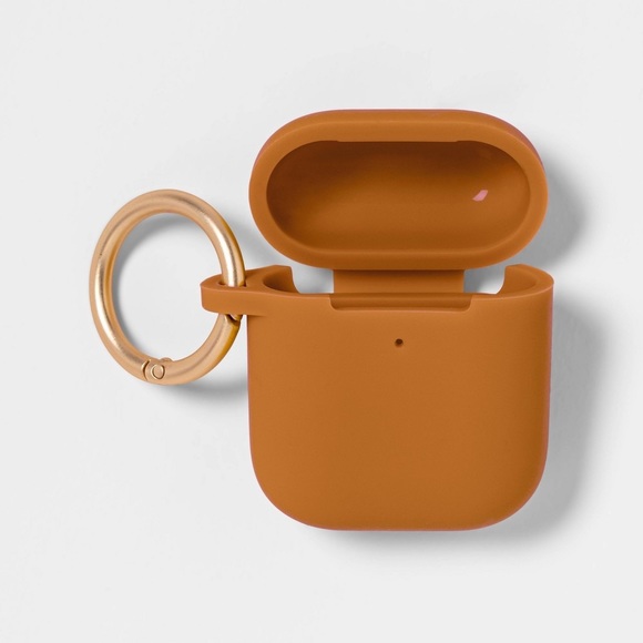 Cell Phones & Accessories | Nwt Airpod Silicone Case With Clip | Poshmark